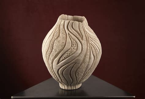 Ceramic Texture Vessel NEMAA