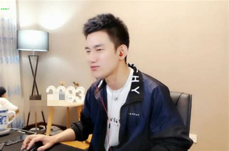 舞帝利哥无视一般主播攻击YY主播谁有资格成为他的对手