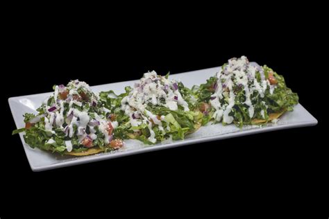 Tostadas El Tololoche