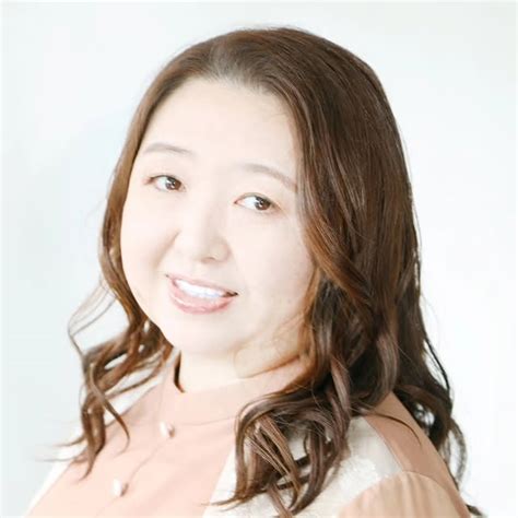 35（木） 12星座別占い 牡羊座♈ 急がずゆっくり吟味して、自分の肌感覚を大切にしたい日。買い物も手触りや香りなどを確かめて選ぶことで