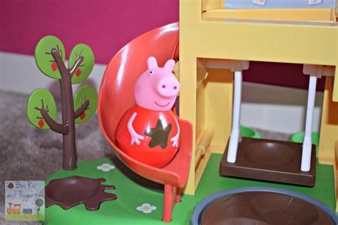 Peppa Pig Weebles Wind And Wobble Playhouse Boo Roo And Tigger Too