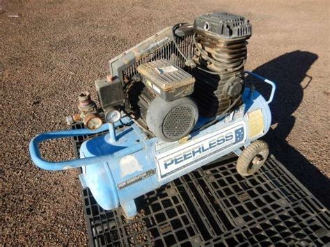 Peerless P17 Portable Compressor Auction 0004 8015744 Grays Australia