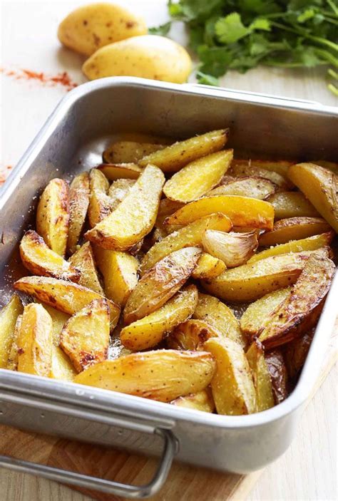 Oven Baked Potato Recipes 10 Baked Potatoes In The Oven Recipes
