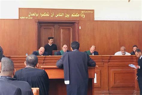 تأجيل محاكمة 6 باكستانيين متهمين بجلب 2 طن هيروين بالبحر الأحمر لـ8