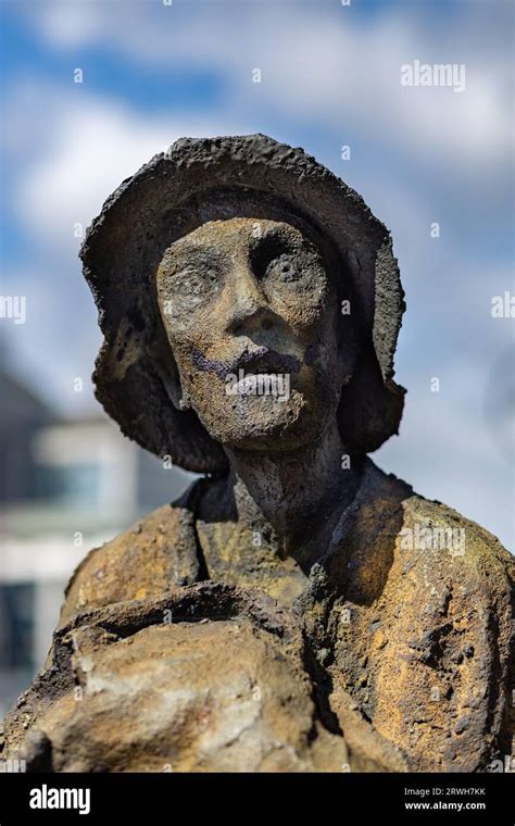 Memorial To The Great Famine Victims In Dublin Irelands Great Famine