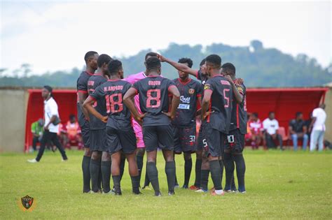 King Faisal Do Battle With Bibiani Gold Stars Leaders Aduana FC Trek
