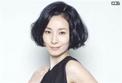 演员徐筠个人资料及年龄揭秘， 40岁的徐筠结婚了吗 明星 冰棍儿网