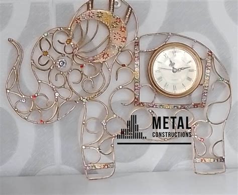 Метален стенен часовник Изработка на метални конструкции