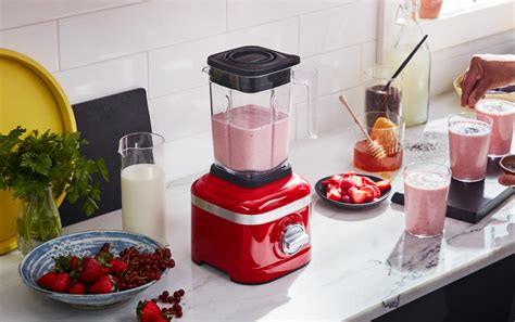 How To Make A Milkshake In A Blender An Easy Recipe Kitchenaid