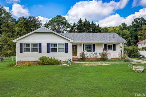 302 Gower Dr Knightdale Nc 27545 Raleigh Realty
