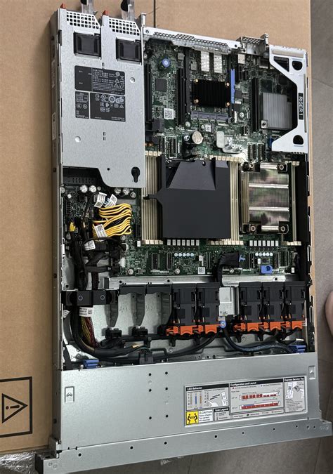 Máy Chủ Dell Poweredge R660xs 8 X 2 5 Inch MÁy ChỦ Vina