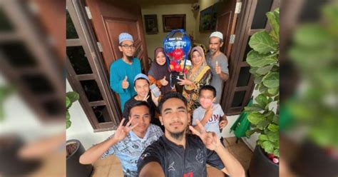 Rindu Memaksa Muhammad Najmi Pulang Harian Metro