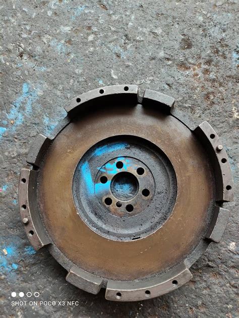 มูเล่นหลัง Nissan Fe6 14นิ้ว เอส เอช กลการ ตลาดน้อย Facebook