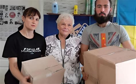 Глибокобалківський навчальний заклад передав гостинці на фронт Решетилівщина Ua