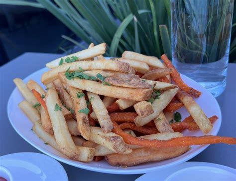 Just Ate Fries • Aaron Parecki