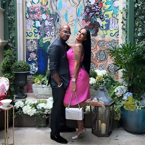 Ne Yo To Pay Ex Wife Crystal Renay Nearly 2 Million After Finalizing