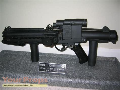 Star Wars A New Hope E 11 Stormtrooper Blaster Replica Prop Weapon