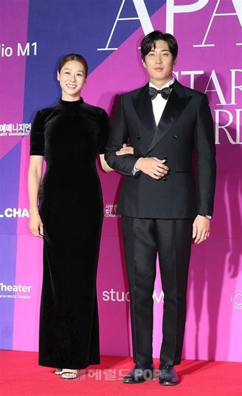 “不倫男として提訴”俳優カン・ギョンジュン、妻チャン・シニョンのsnsも“オールストップ”果たして口を開くか K Pop、韓国エンタ