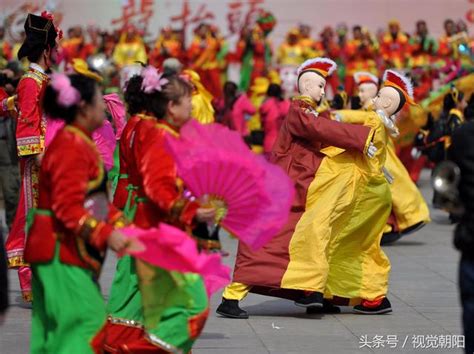 三米杆上扭秧歌三寸金蓮滿場飛國寶級非遺項目二月二亮絕活 每日頭條