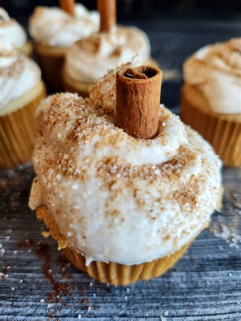 Brown Sugar Chai Latte Cupcakes With Chai Cream Cheese Frosting