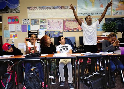 Teaching Experiment Rethinks Advanced Placement Classes