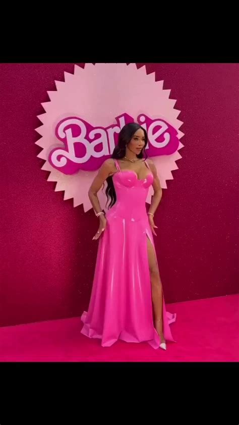 TheRubberdom On Twitter Her Fabulous Bright Pink Latex Fashion