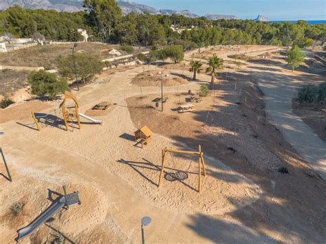 Ya están operativos el skatepark y la nueva zona verde junto al pabellón Pau Gasol tras las