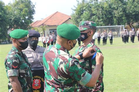 UPACARA PEMBUKAAN PENDIDIKAN DAN LATIHAN INTEGRASI SISWA DIKMABA TNI AD DAN DIKTUKBA POLRI