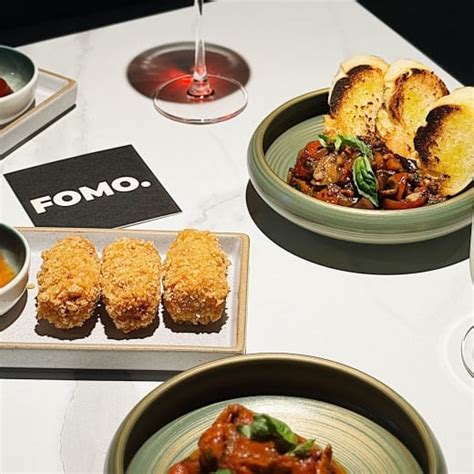 Fomo Cocktail And Kitchen In Milan Restaurant Reviews Menu And