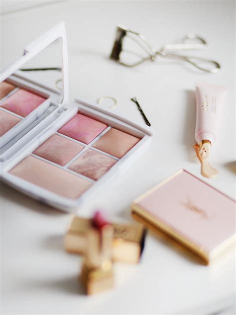 Hourglass Surreal Lighting Edit Kate La Vie By Kate Spiers