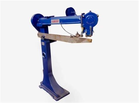 Corrugated Box Stitching Machine For Industrial At 75000 Unit In