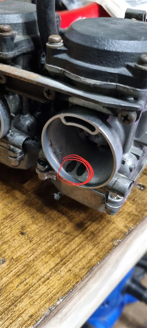 Carb leaking from ports : r/motorcycles