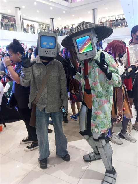 Finally Met Another Stray Robot R Stray