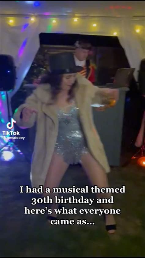 Musical Themed Musicals Funny Broadway Musicals Costumes Musical