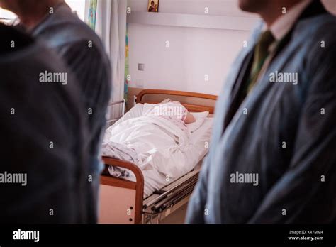 Coma Patient Stockfotos Coma Patient Bilder Alamy