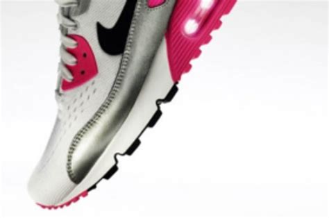 Nike Officially Unveils Engineered Mesh Complex