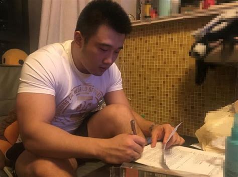 死亡宣告公佈新戀情，女友是六年前就一直喜歡的初戀 每日頭條