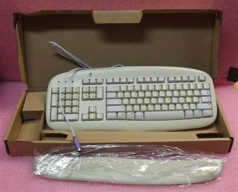 New Logitech Y Su61 Deluxe Keyboard For Ps2 6 P