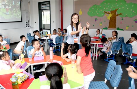 北京市八一学校保定分校图册 360百科