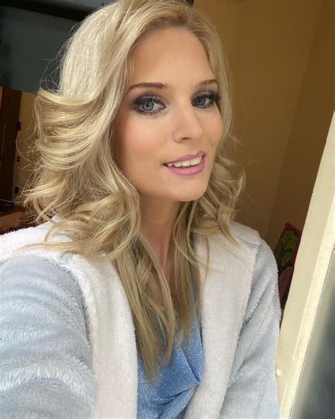 Tw Pornstars Candee Licious Pictures And Videos From Twitter Page 3