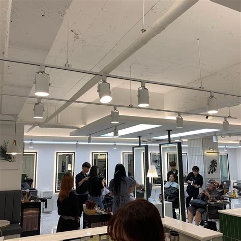 홀릭헤어 Holic Hair 익산미용실 검은머리에서 애쉬브라운 😄😀😃😄😁😆 ️ 아이롱펌 남자헤어스타일 익산남자머리 단발병 단발머리 웨이브 셋팅펌