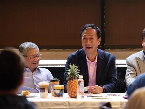 郭台銘南下喊話「要改變」：我會讓高雄和南台灣成新創重鎮「年輕人不用再北漂」