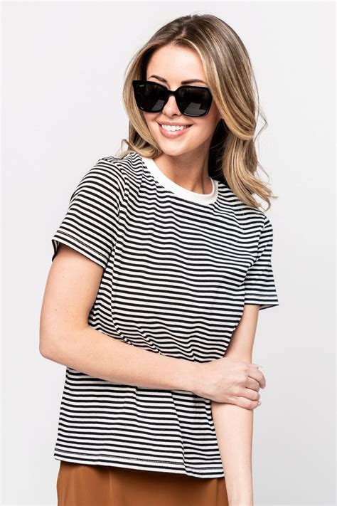Ruthie Top In Black Holley Girl