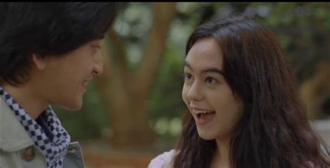 Review Film Hujan Di Balik Jendela Sebuah Kisah Tragedi Di Atas Tragedi
