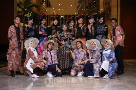 Designer Akeyla Naraya Lahirnya Batik Karawang Charismakey Foto 3 1922388