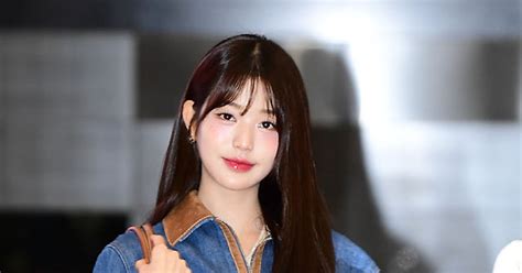 아이브 장원영 ‘예쁘다는 말로는 부족해 Mk포토