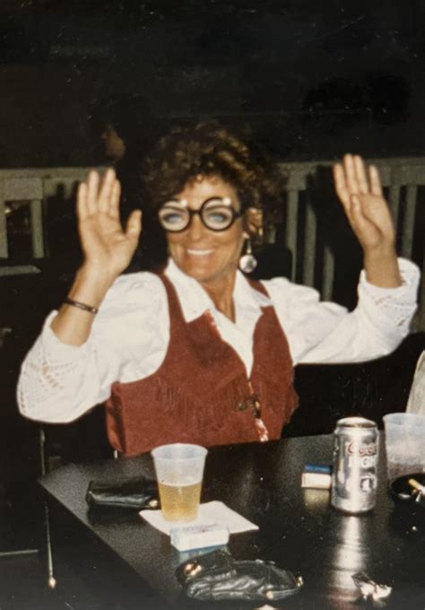 My Aunt Sue Was The Life Of The Party 1980s Roldschoolcool