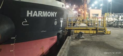 နိုဝင်ဘာလ ၁၁ ရက်နှင့် ၁၂ ရက်နေ့တို့တွင် စက်သုံးဆီတင်သင်္ဘော ၄ စီး ဆိုက်ကပ်ခဲ့ပြီး စက်သုံးဆီတင်သင