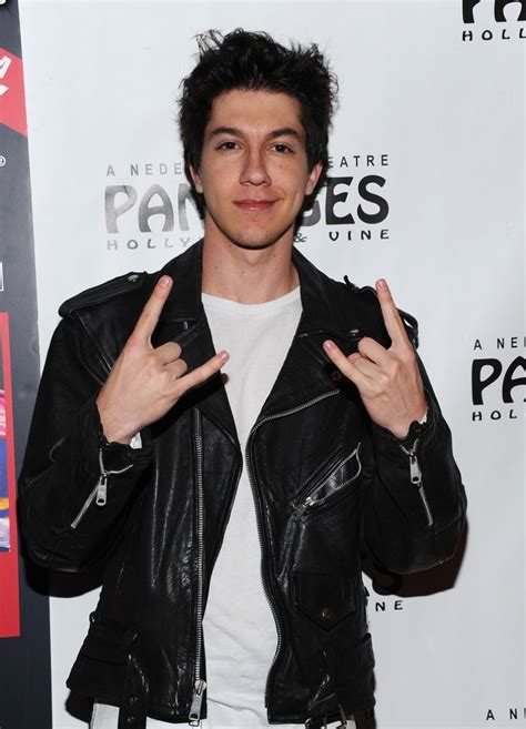 Pictures Of Jared Kusnitz