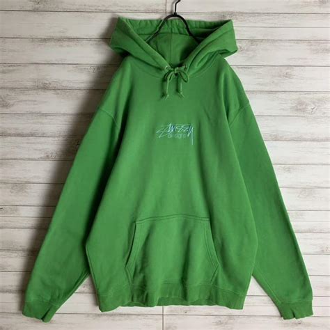 39％割引グリーン系l【★大感謝セール】 【即完売モデル】 Stussy パーカー 入手困難 刺繍ロゴ ビックサイズ パーカー トップス
